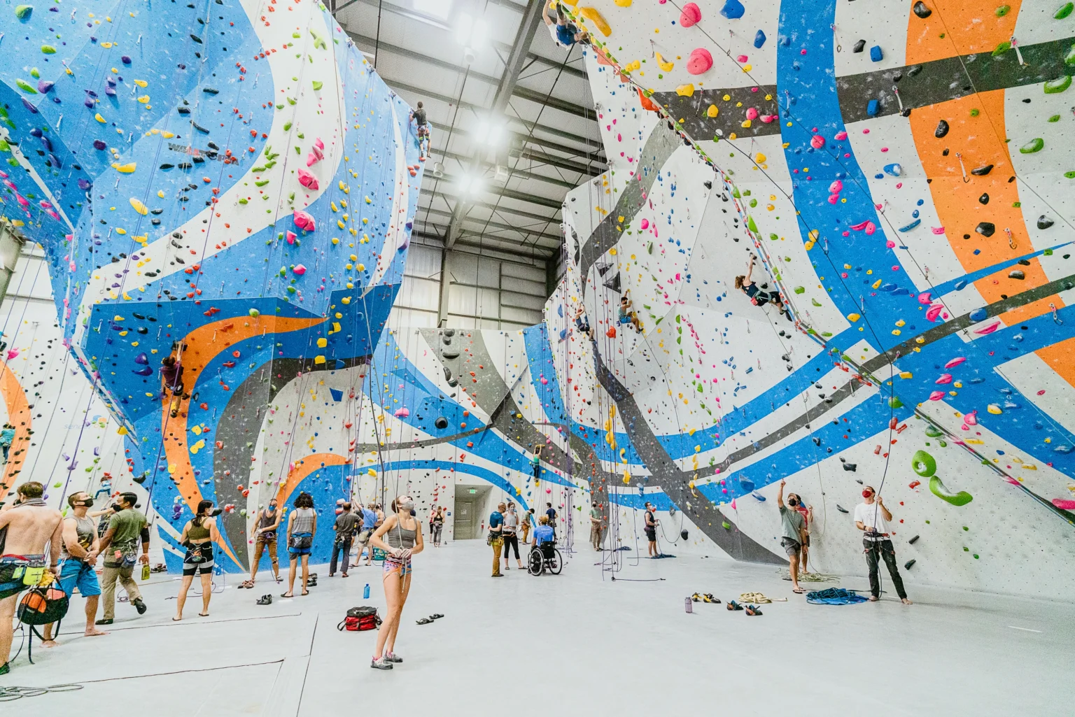 Sender One adquire academia de escalada de Los Angeles - Fitfeed